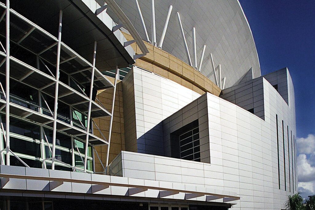 Coliseo de Puerto Rico José Miguel Agrelot – SCF Arquitectos