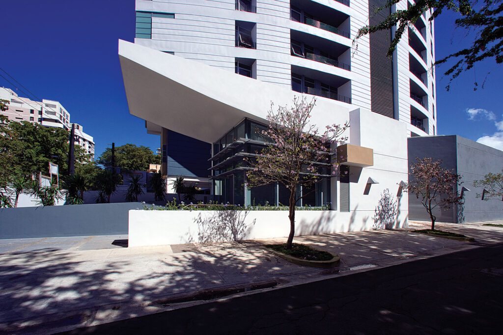 Luchetti 1212 Apartments – SCF Arquitectos